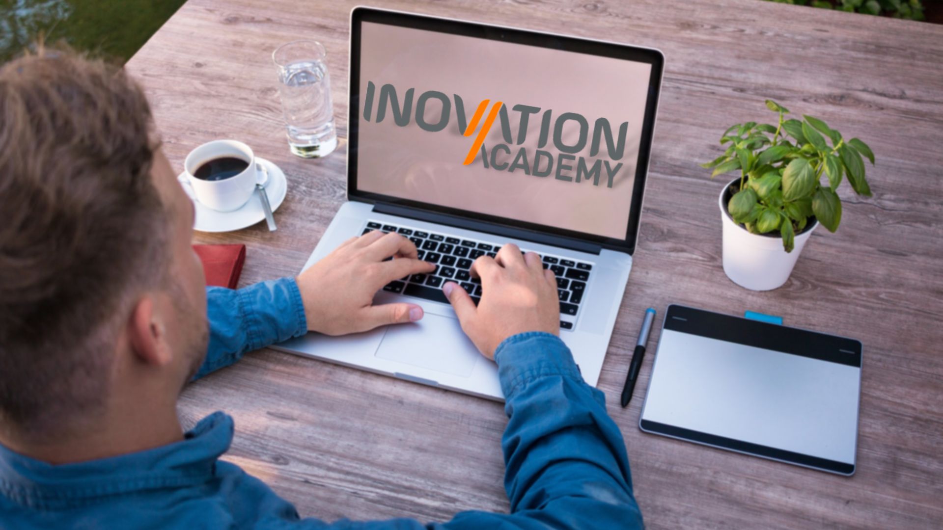 Inovation Academy: acelere o seu estudo de tecnologia - Escola de Lucifer