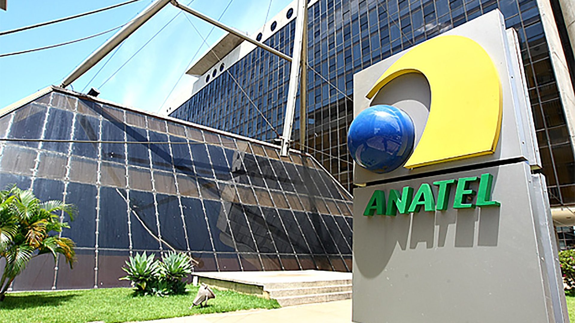 Anatel obrigara empresas telefônicas utilizarem prefixo 0303 em ...